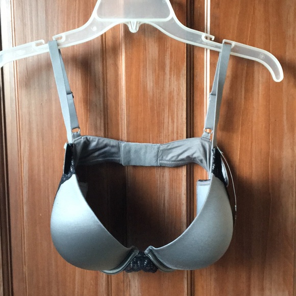 Maidenform | Intimates & Sleepwear | Bra With Lace Details | Poshmark